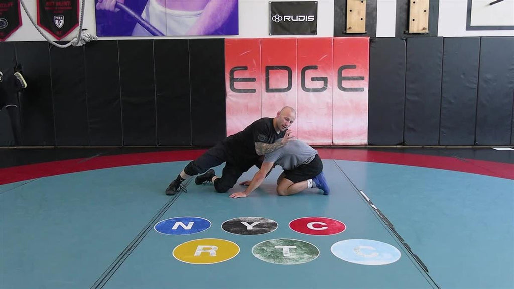 Winning Guide To Front Headlock Offense by Zach Tanelli – Fanatic Wrestling